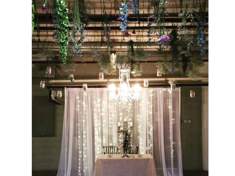 Gold Square Metal Arch | ABC Rentals Midwest